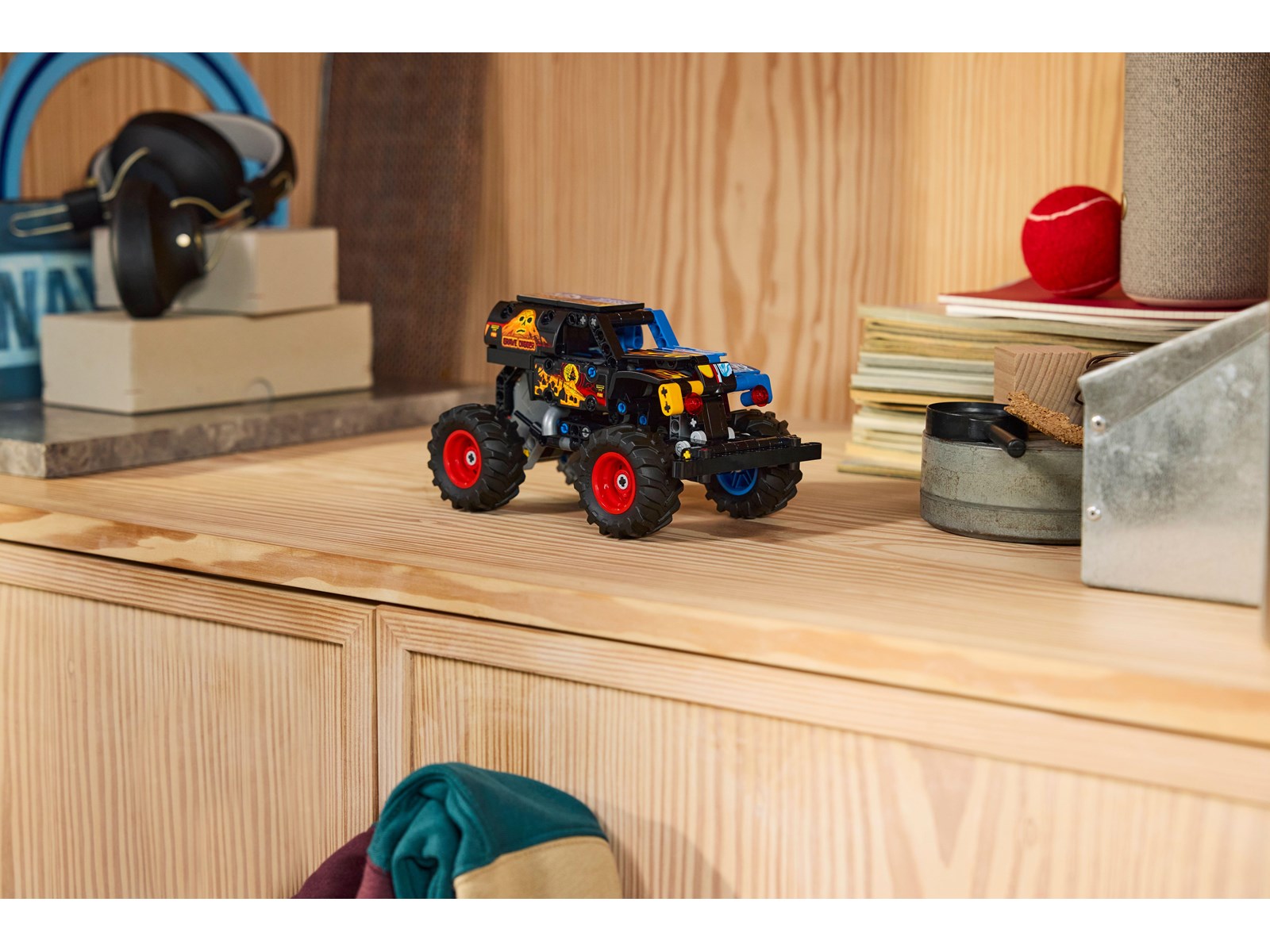 LEGO Technic 42219 Monster Jam™ Grave Digger™ eld och is | I lager